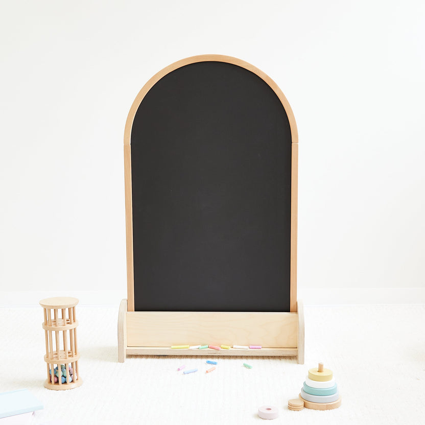 Buy Archie Blackboard / Whiteboard | Curved Chalkboard Easel | HipKids ...