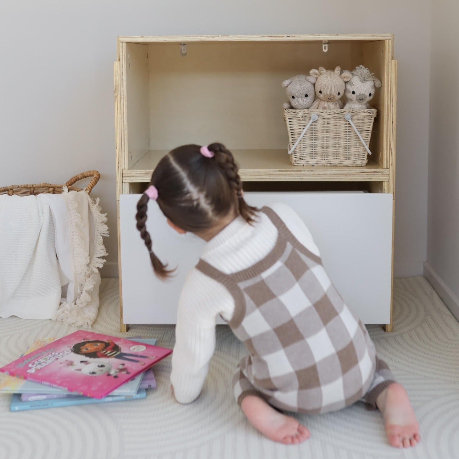 Children's Bedside Tables - High-Quality Bedside Tables for Kids – HipKids