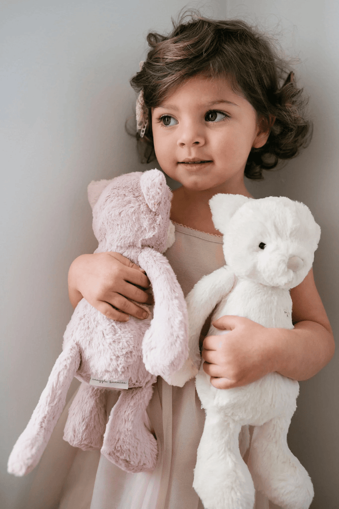 Buy Snuggle Bunnies - Elsie the Kitty - Marshmallow 20cm | HipKids Online