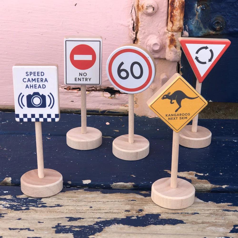Buy Make me Iconic Loos Change Aussie Road Signs 5pcs | HipKids Online